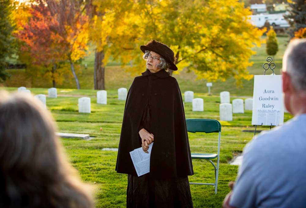 Tour highlights ‘quiet neighbors’ in Pendleton park | Go Eastern Oregon